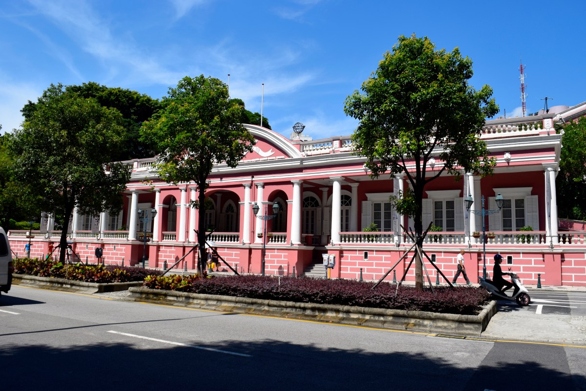 Macau: Miniature Portugal in the heart of Asia – Hi, I'm Emma